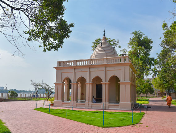 Belur Math - Ramakrishna Math and Ramakrishna Mission Home Page
